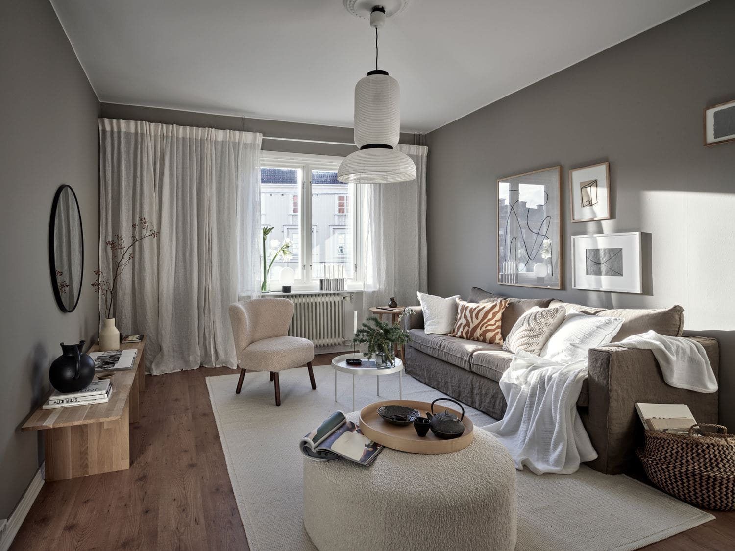 Studio home in warm grey - COCO LAPINE DESIGNCOCO LAPINE DESIGN